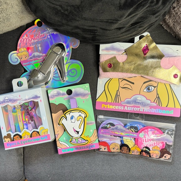 Primark | Accessories | Nwt Disney Princess Beauty Accessories Bundle ...